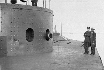 First naval gun turret to rise from the deep | New Scientist