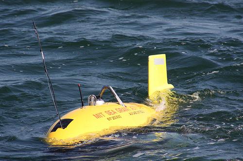 Robotic yellow submarine is 'Mars Rover of the sea' | New Scientist