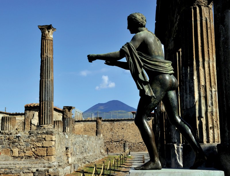 Star-aligned temples hint at Pompeii's religious mix | New Scientist